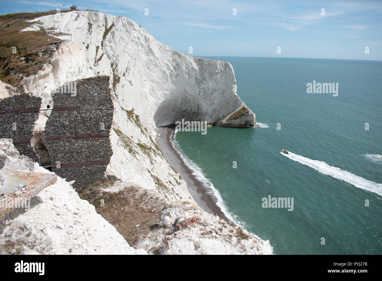 Speedboat uk broken hi-res stock photography and images - Alamy