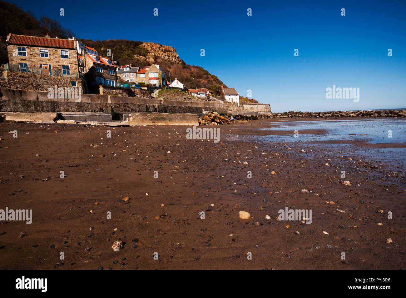 Yorkshire coast seaside hi-res stock photography and images - Alamy