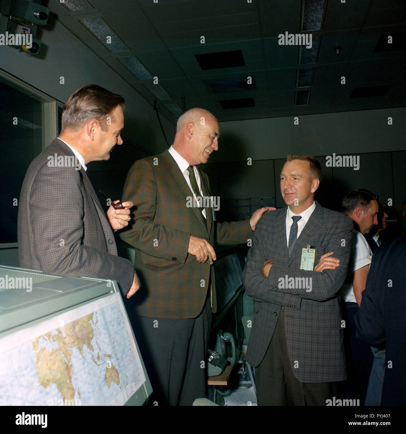 Missioin control center hi-res stock photography and images - Alamy