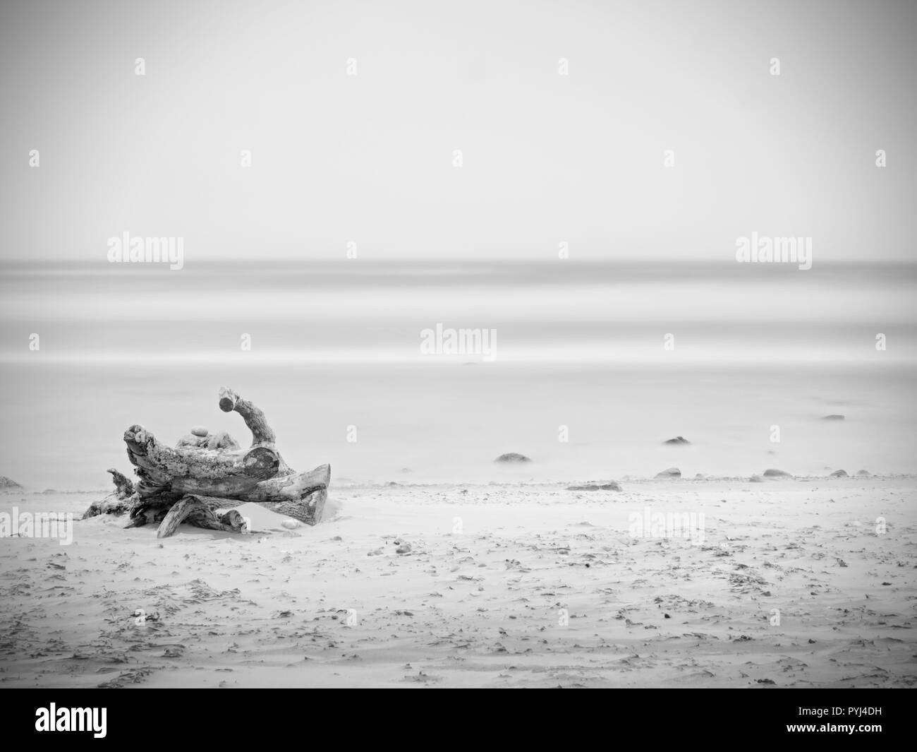 Empty beach on sea waves Black and White Stock Photos & Images - Alamy