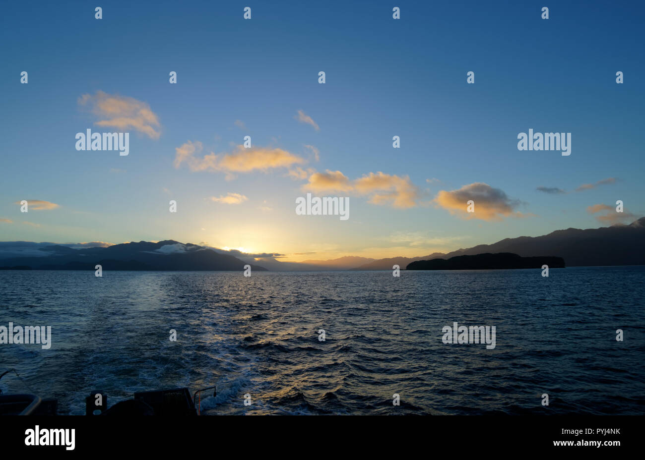 Sunrise landscape in the Patagonian channels of southern Chile Stock ...