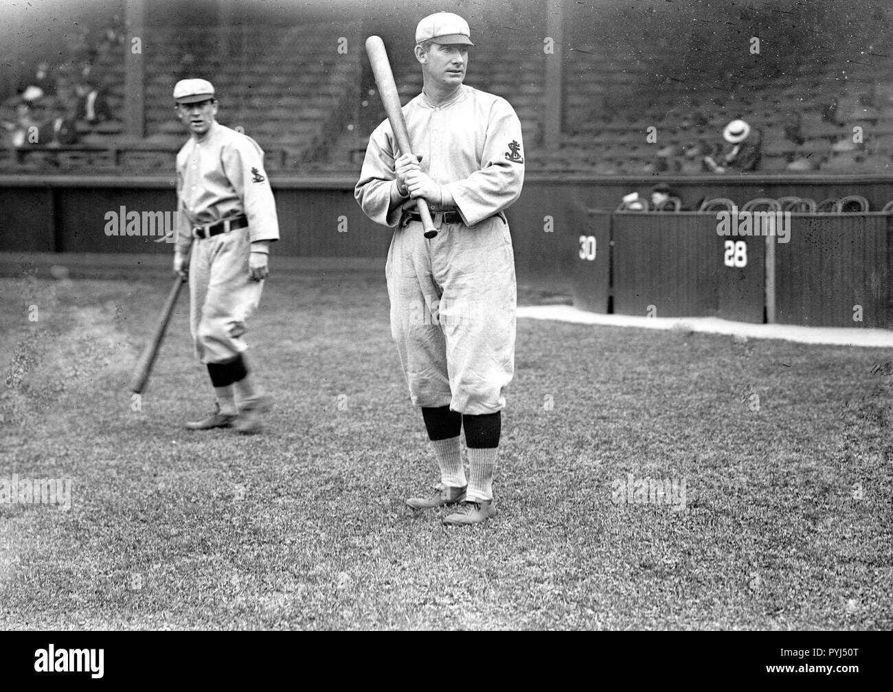 Roger Bresnahan, St. Louis, NL, Miller Huggins in background (baseball ...