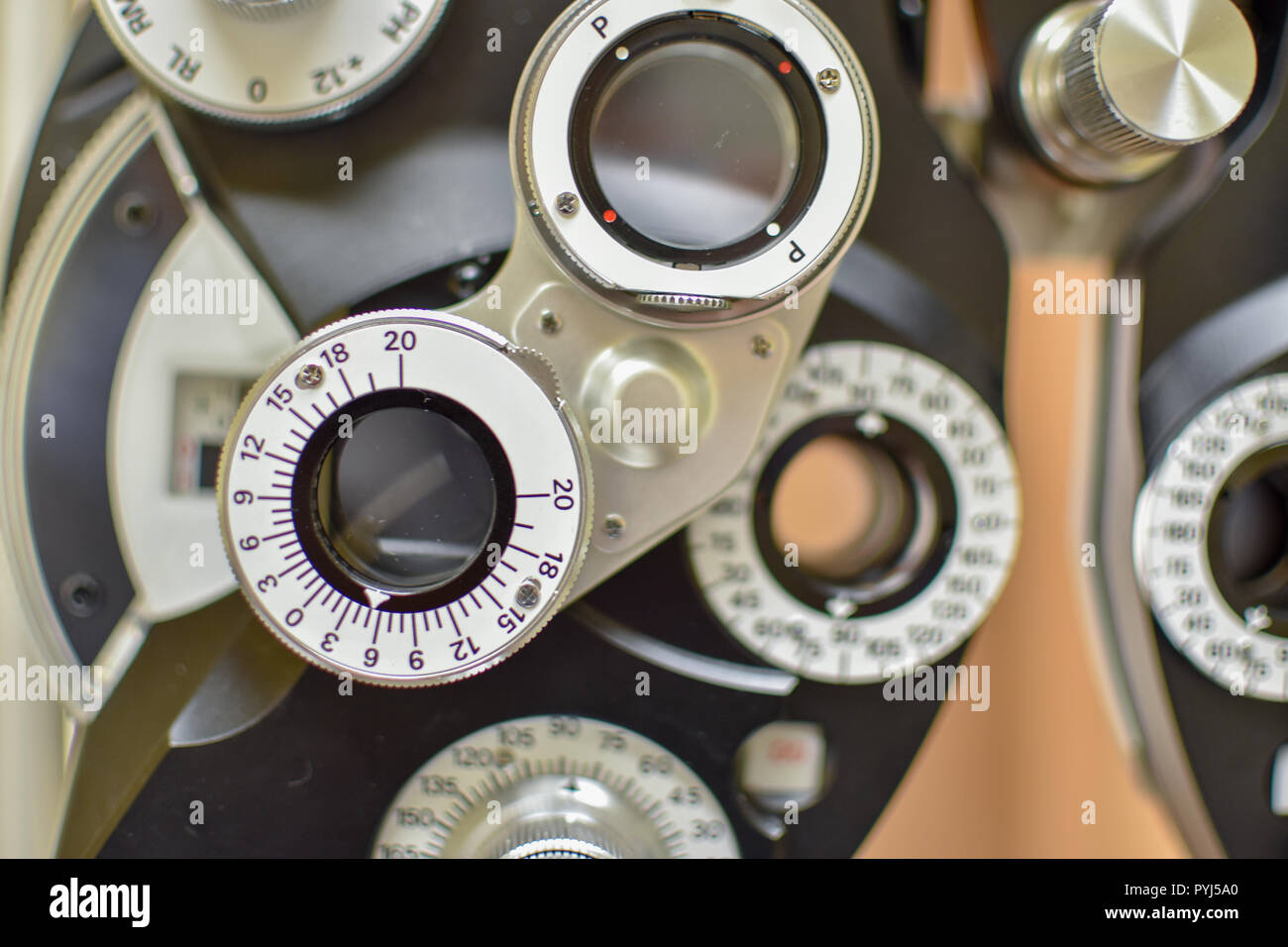 Phoropter High Resolution Stock Photography and Images - Alamy