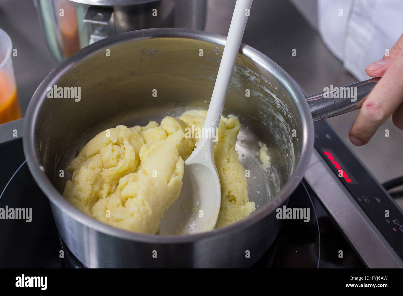Stirring Pot Stock Photos & Stirring Pot Stock Images - Alamy