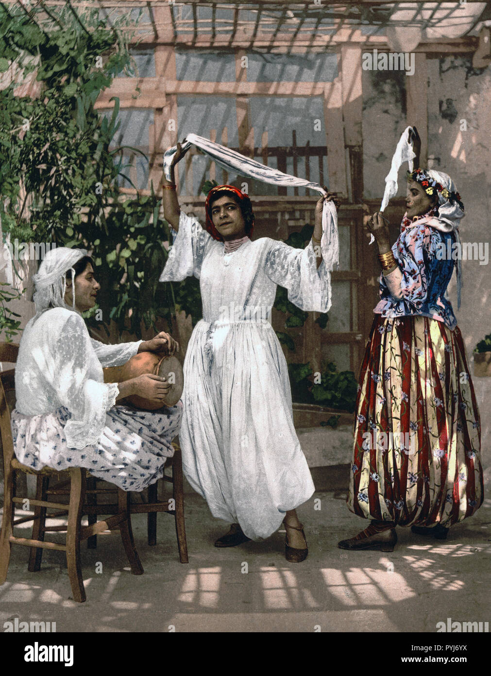 Women dancing 1800s hi-res stock photography and images - Alamy