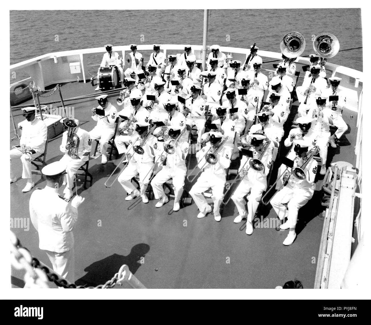 Ceremony u s navy Cut Out Stock Images & Pictures - Alamy