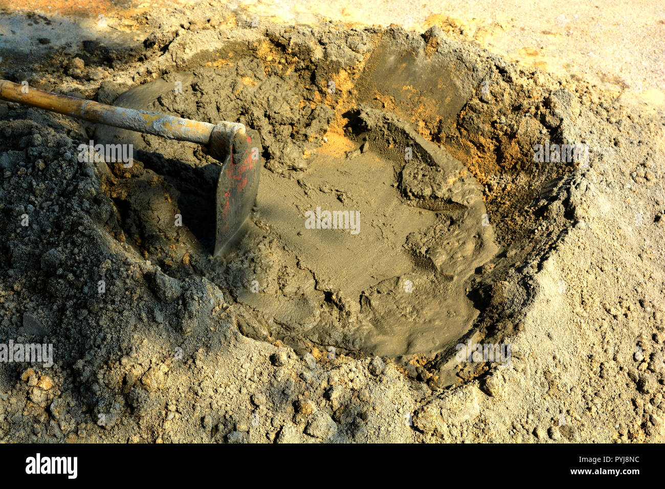 Compacted concrete hi-res stock photography and images - Alamy