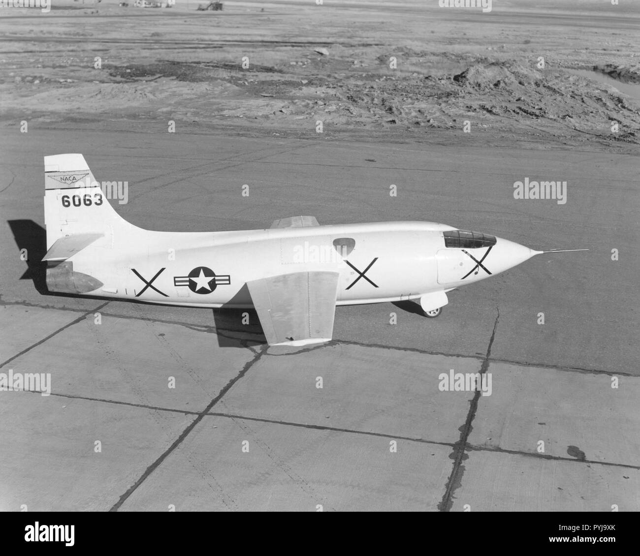 Bell x 1 hi-res stock photography and images - Alamy