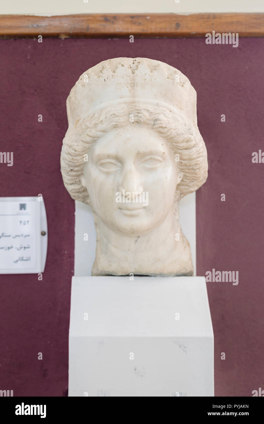 Persian Queen High Resolution Stock Photography and Images - Alamy