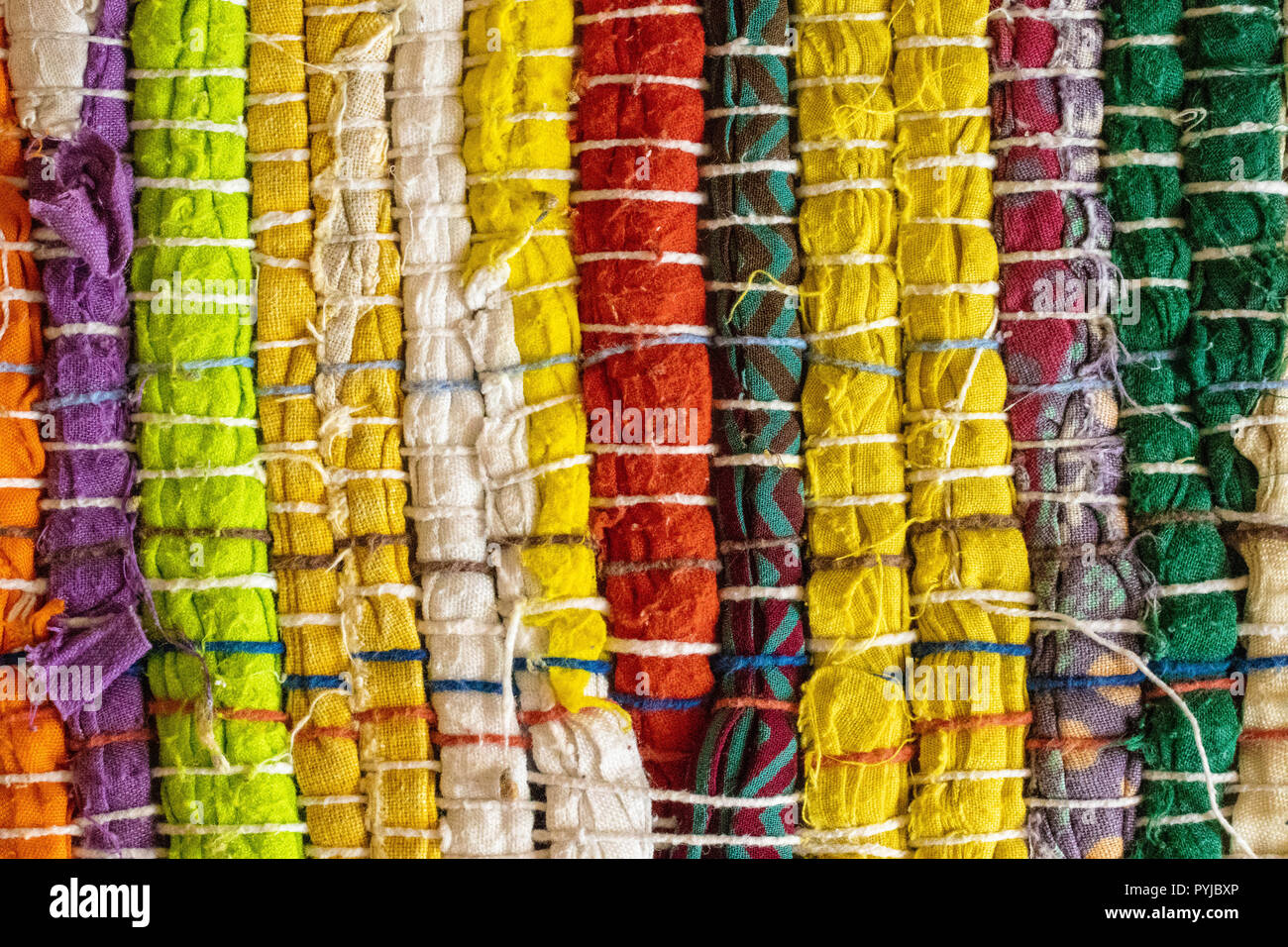 Purple rags hi-res stock photography and images - Alamy