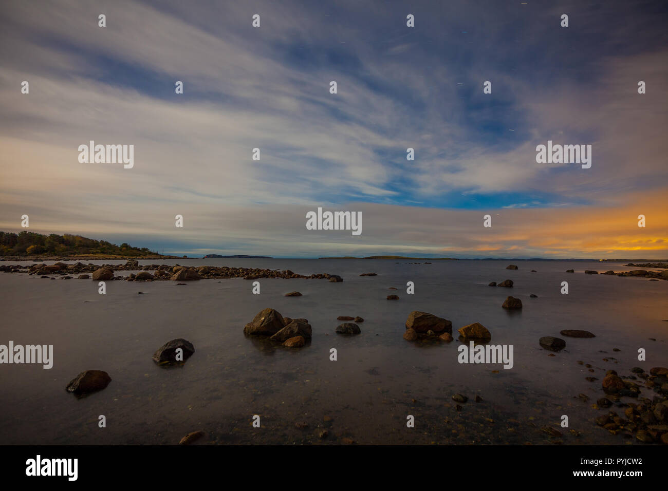 Coastal nightscapes hi-res stock photography and images - Alamy