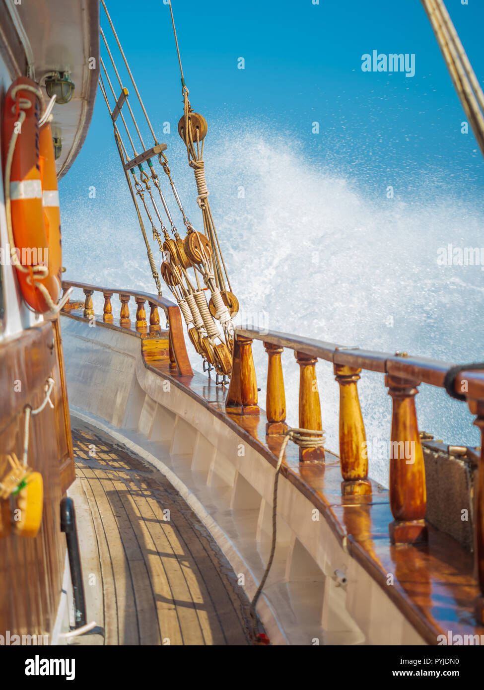 Old ship tackles. Old sailing ship vessel. Background Stock Photo - Alamy