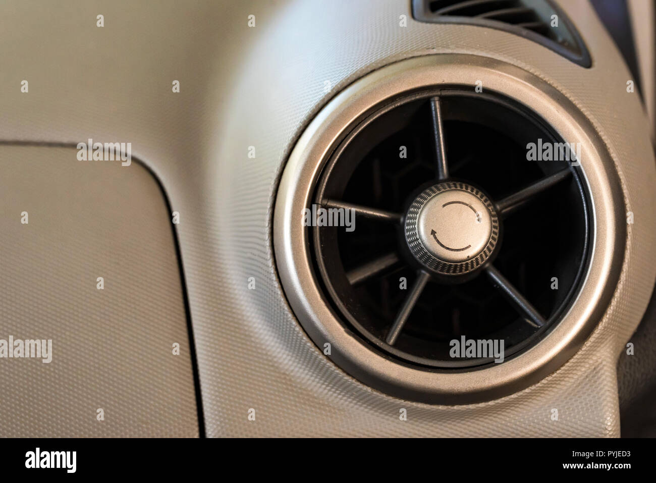 Airconditioning car hi-res stock photography and images - Alamy