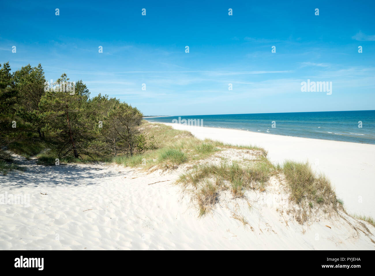 Leba beach hi-res stock photography and images - Alamy