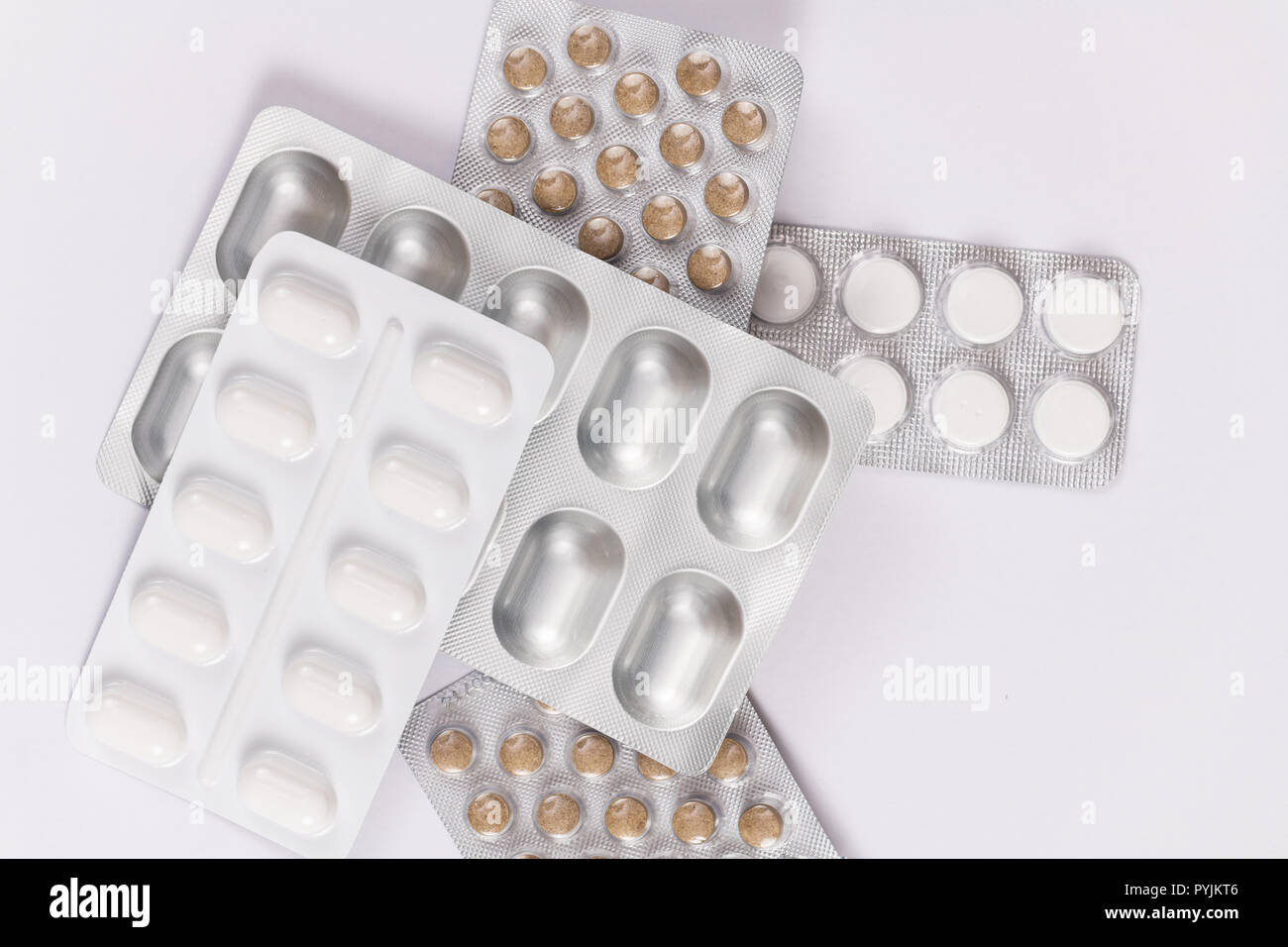 Care packages box hi-res stock photography and images - Alamy