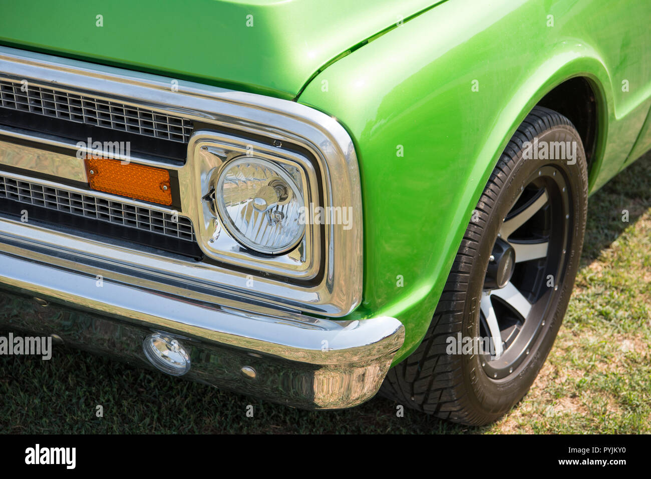 Car elements hi-res stock photography and images - Alamy