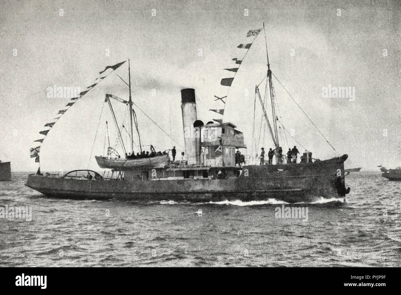 The Yelcho steaming into Valparaiso with the rescued party of the ...