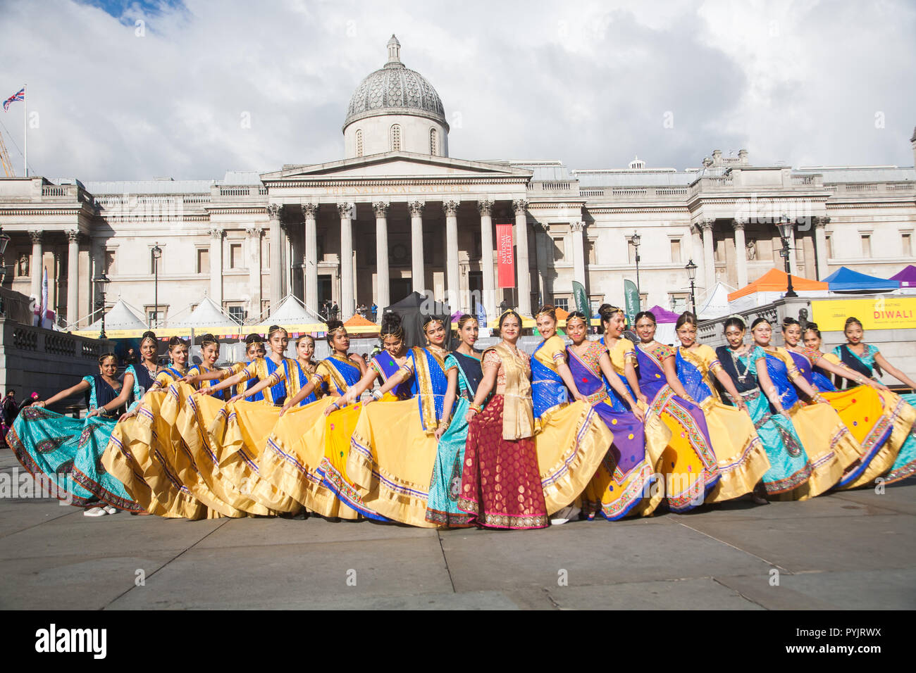 Diwali london dance hi-res stock photography and images - Alamy