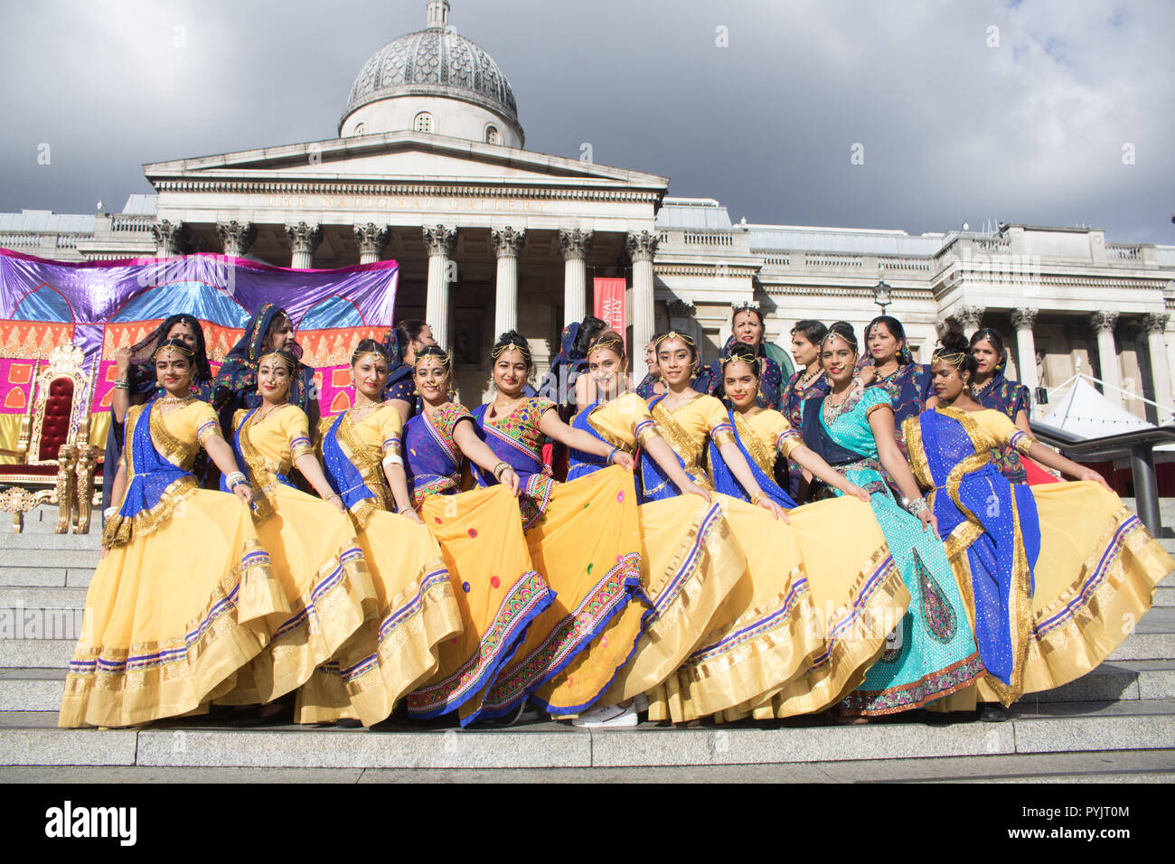 Ghoomar dance hi-res stock photography and images - Alamy