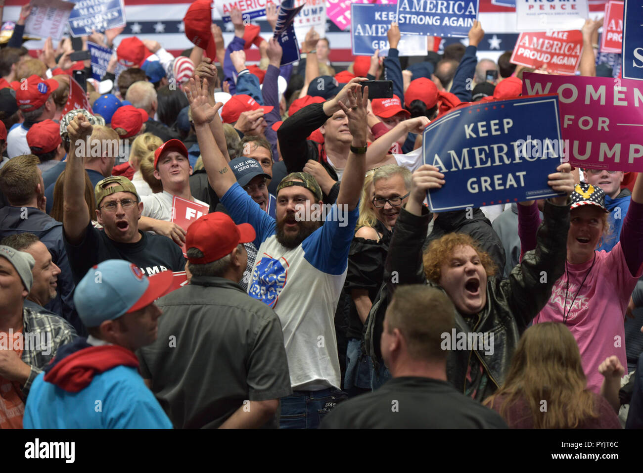 Maga rally hi-res stock photography and images - Alamy