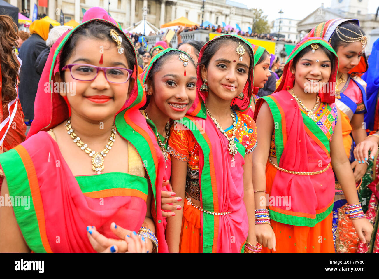 Ghoomar dance hi-res stock photography and images - Alamy