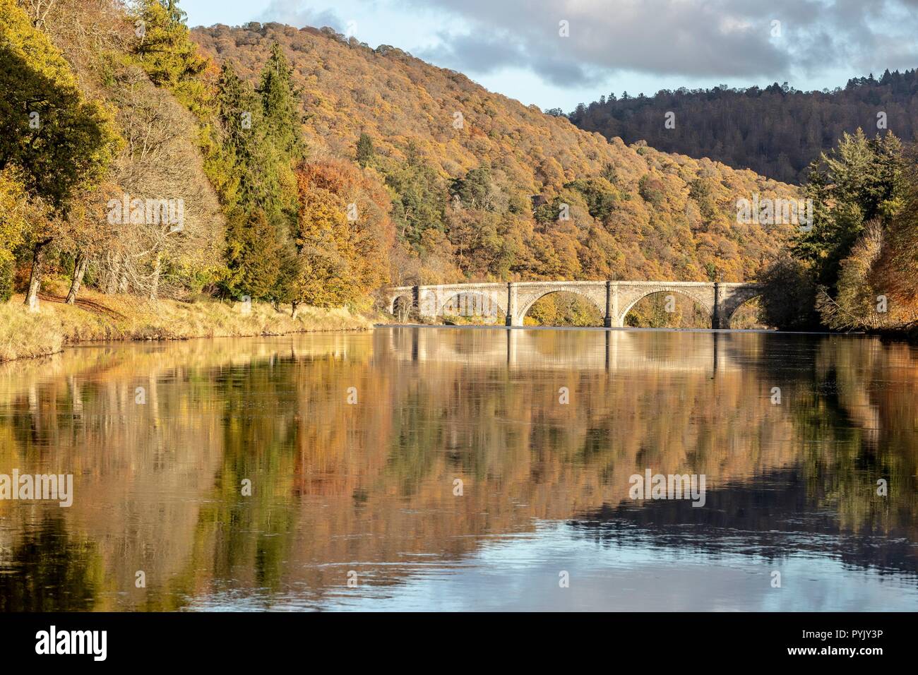 Dunkeld, UK. 28 October 2018. The Dunkeld Bridge, built by Thomas ...