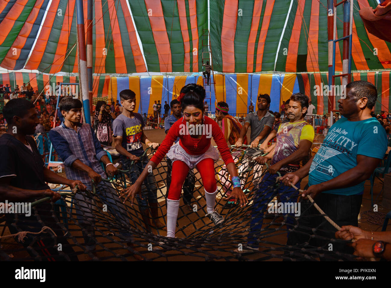 Safety net circus hi-res stock photography and images - Alamy