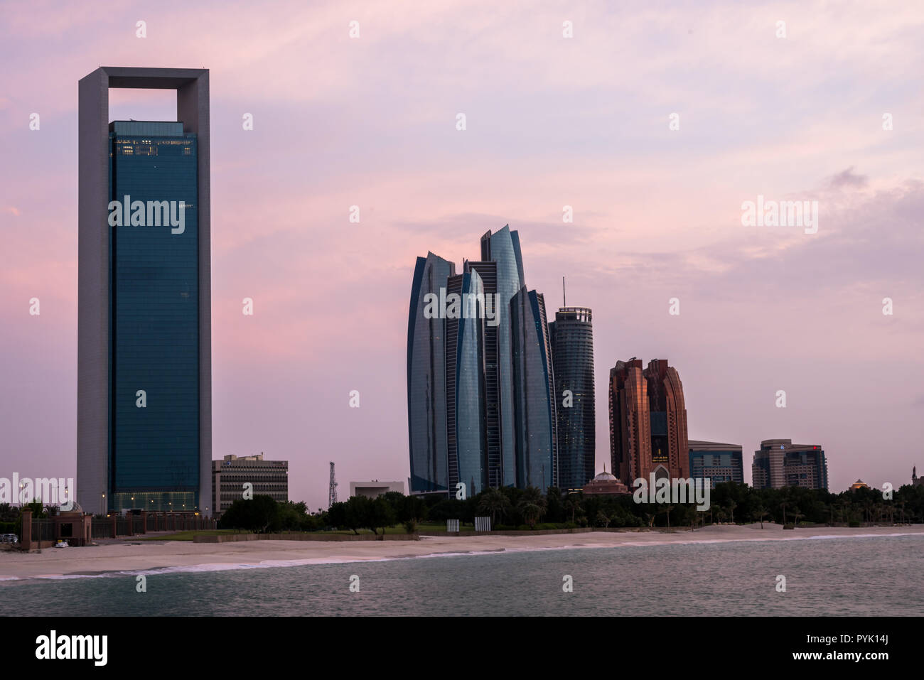 Abu dhabi skyscarpers hi-res stock photography and images - Alamy