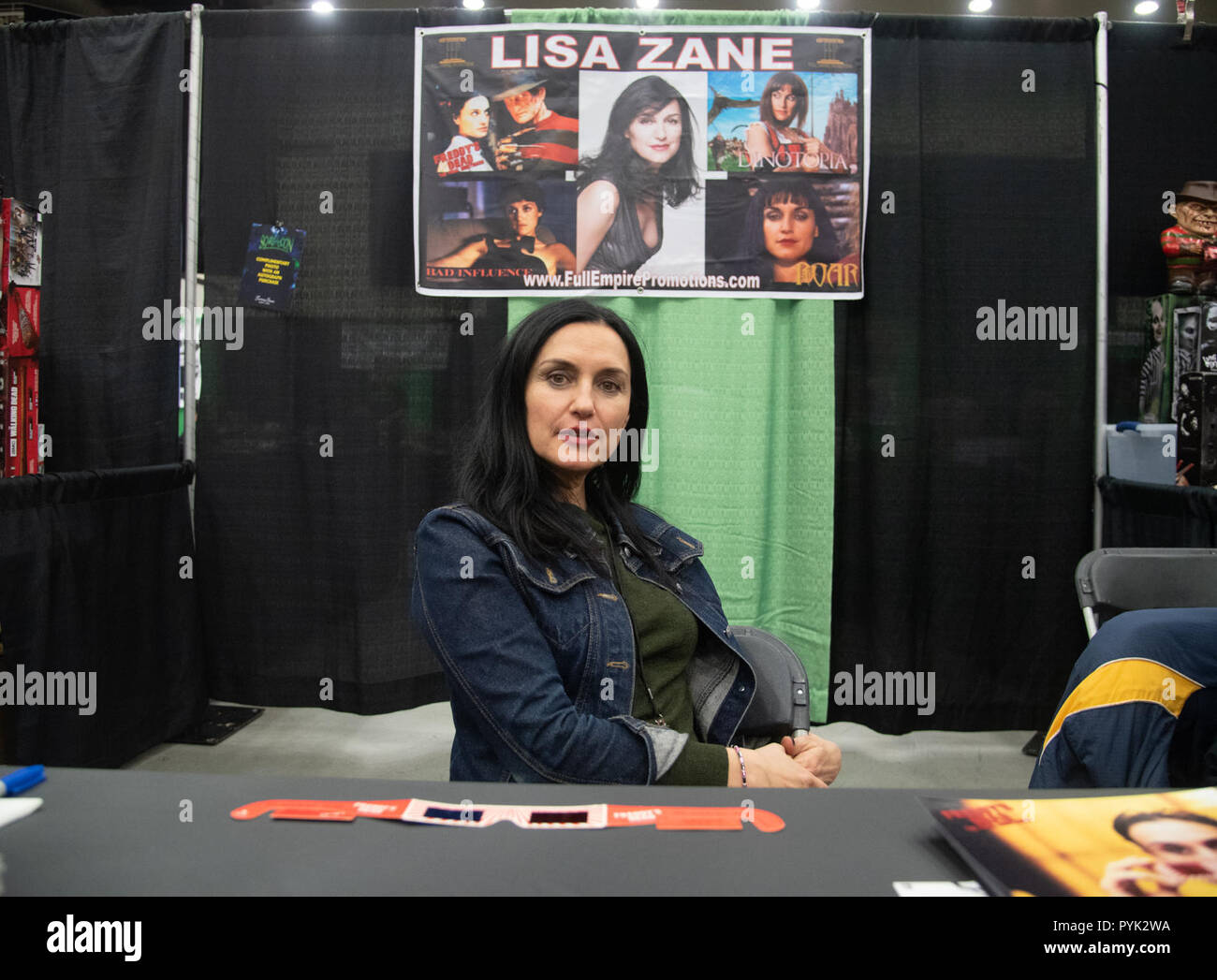 Lisa zane hi-res stock photography and images - Alamy