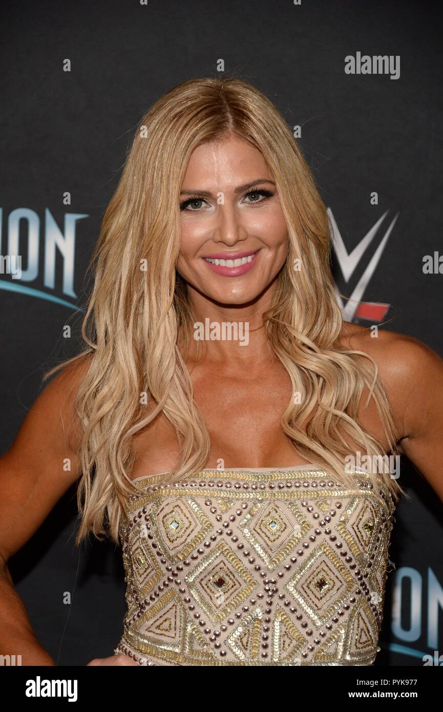 Torrie wilson wwe hi-res stock photography and images - Alamy