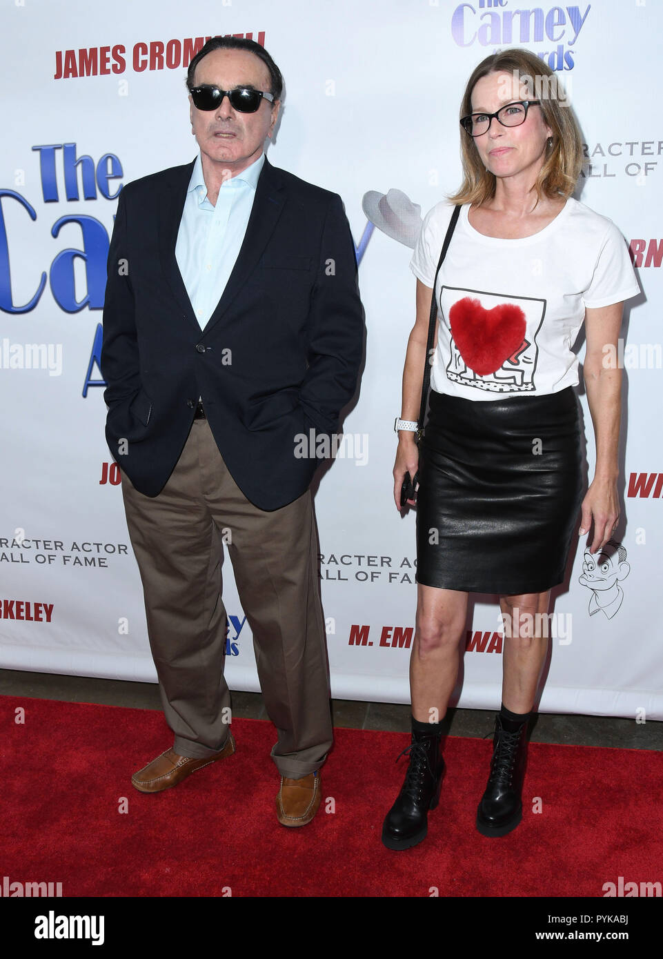 Dan hedaya hi-res stock photography and images - Alamy