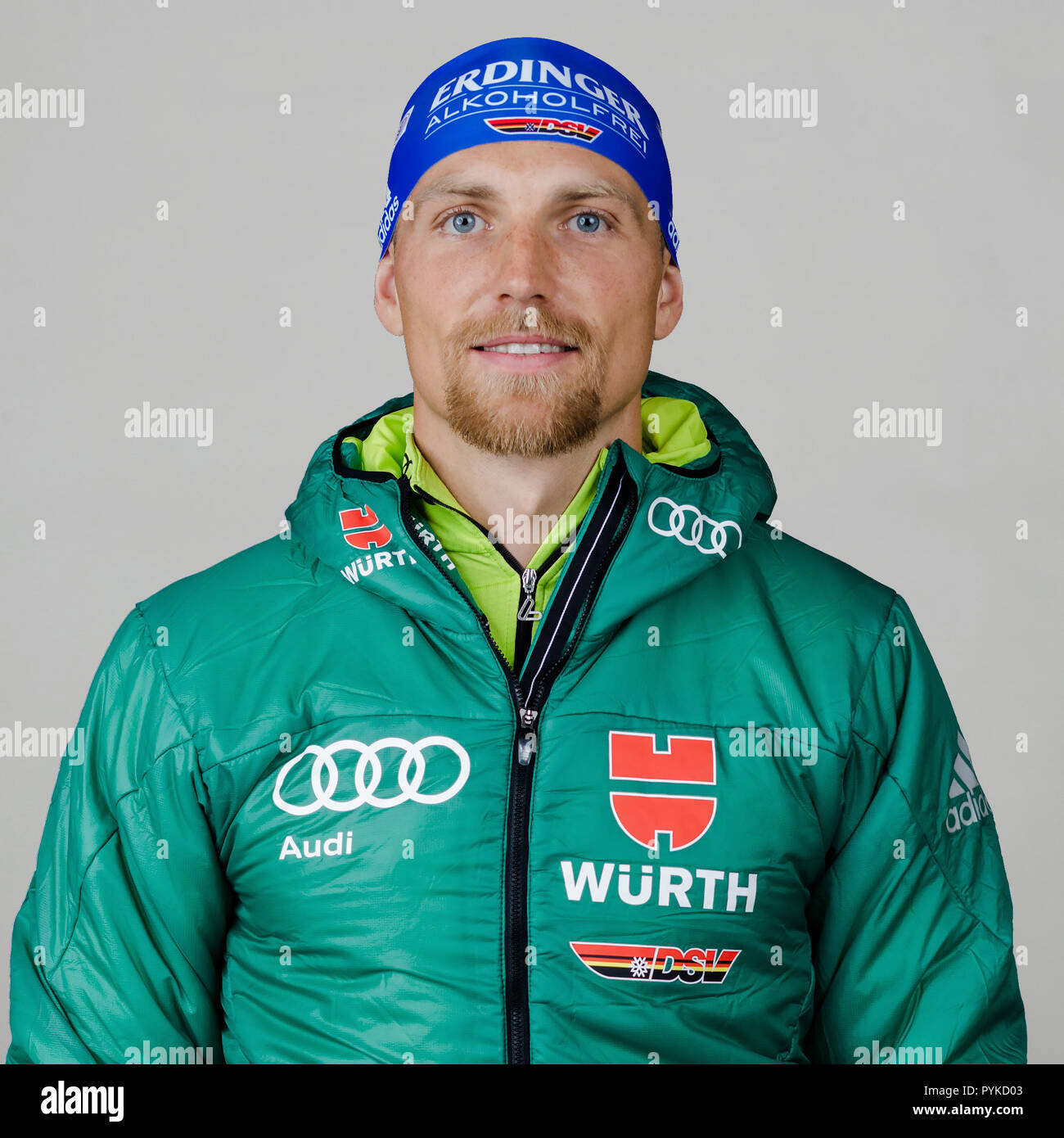 Herzogenaurach, Deutschland. 29th Oct, 2018. Erik LESSER (biathlon ...