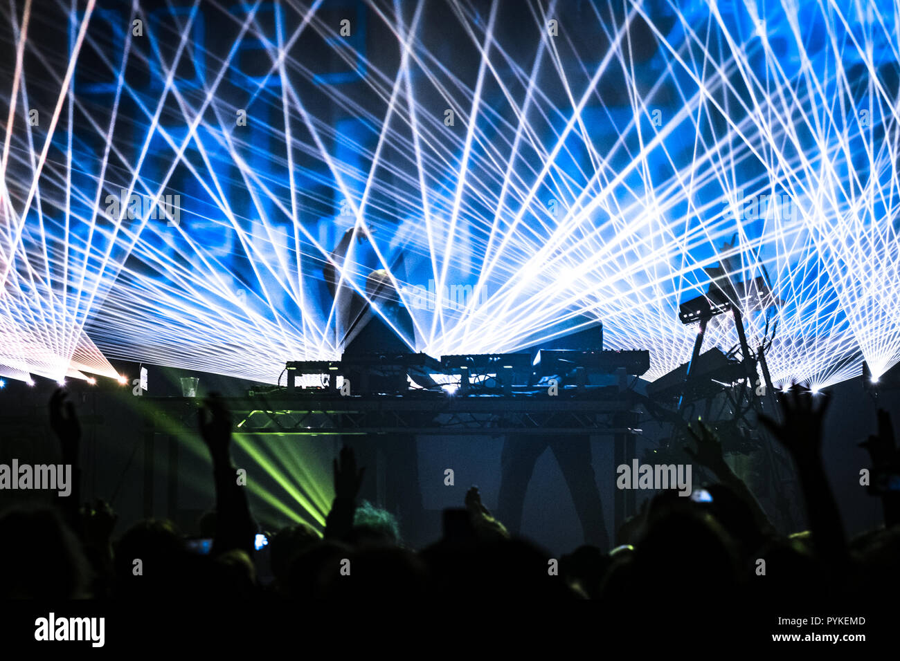 Orbital band hi-res stock photography and images - Alamy
