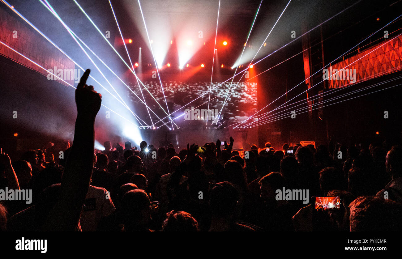 Orbital band hi-res stock photography and images - Alamy