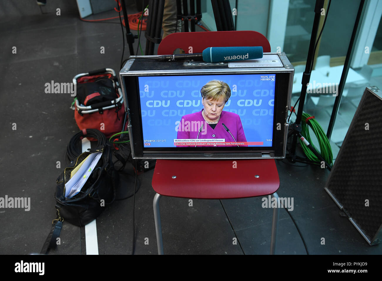 Berlin, Germany. 29th Oct, 2018. Chancellor Angela Merkel (CDU) can be ...