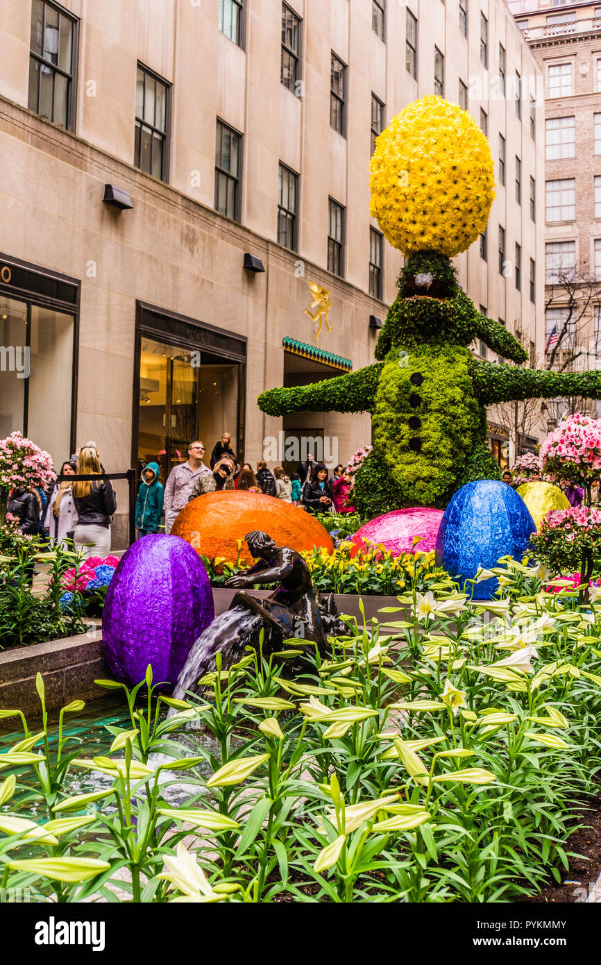 Easter rockefeller center manhattan new hi-res stock photography and ...