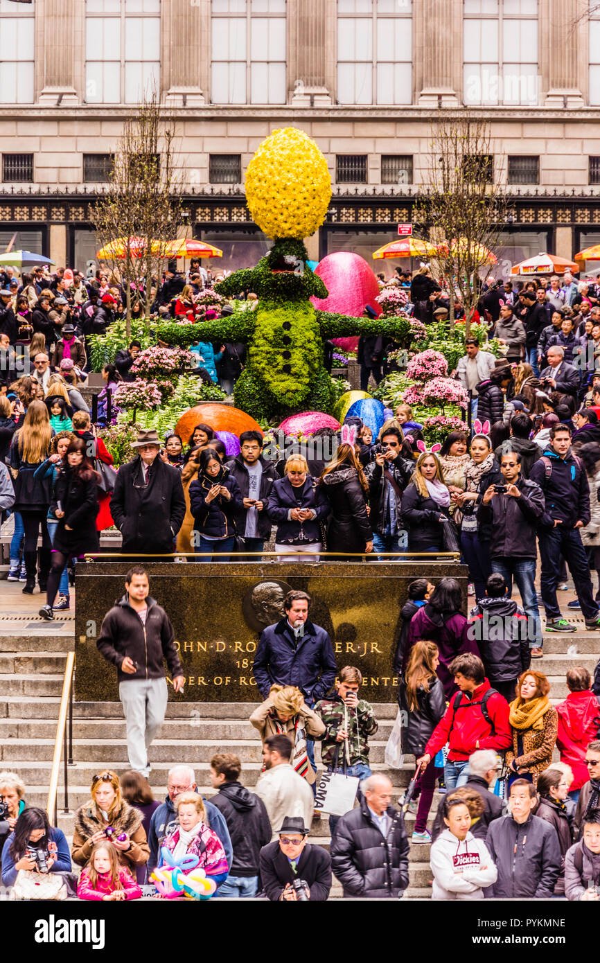 Easter rockefeller center manhattan new hi-res stock photography and ...