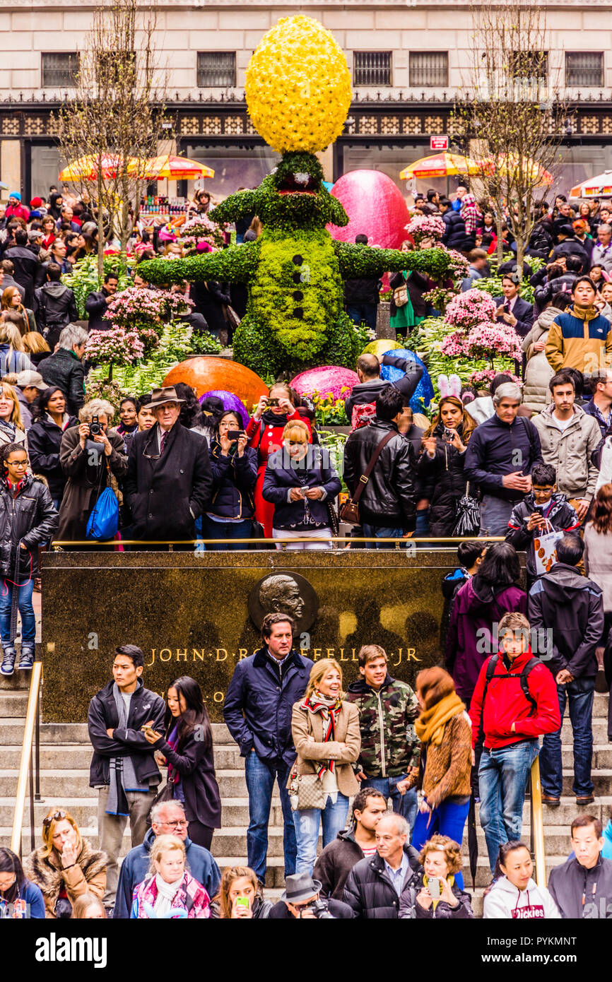 Easter rockefeller center manhattan new hi-res stock photography and ...