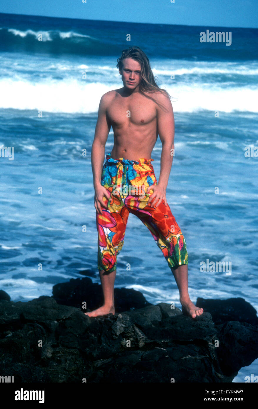 HONOLULU, HI - NOVEMBER 23: (EXCLUSIVE) Model/actor David Roman poses ...