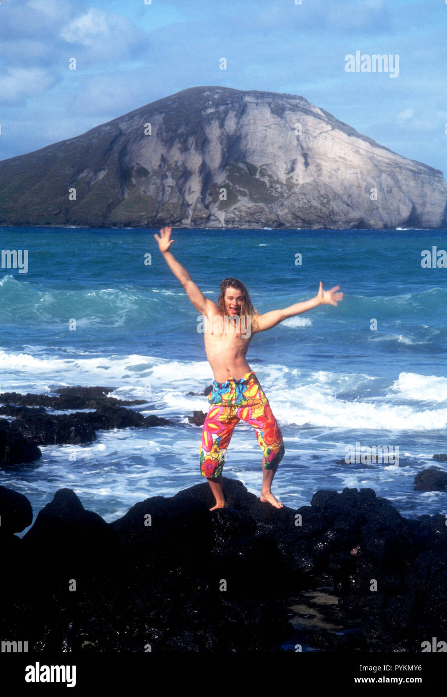 HONOLULU, HI - NOVEMBER 23: (EXCLUSIVE) Model/actor David Roman poses ...