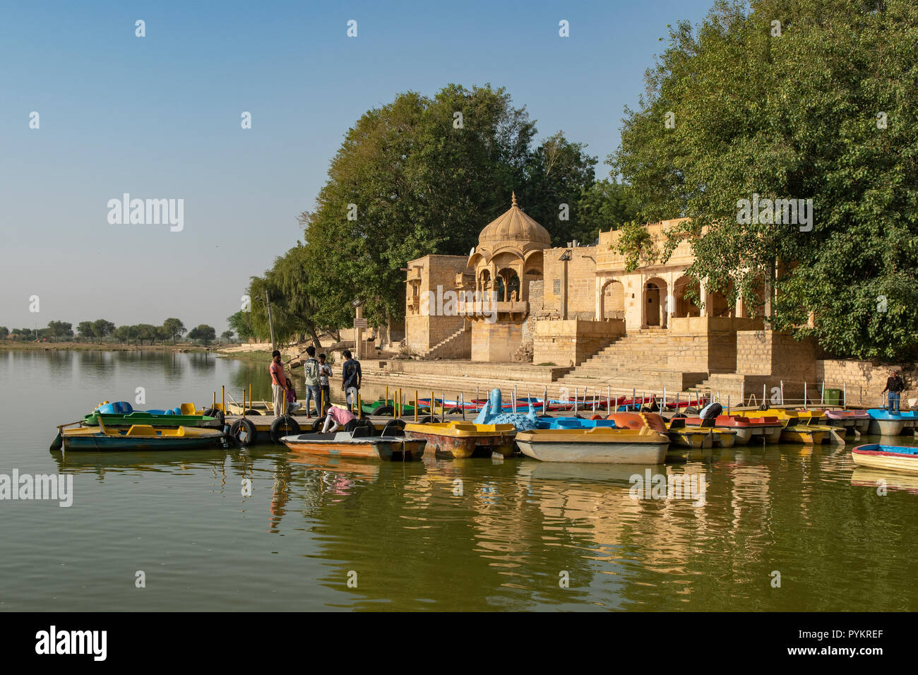 Gadisar lake hi-res stock photography and images - Alamy