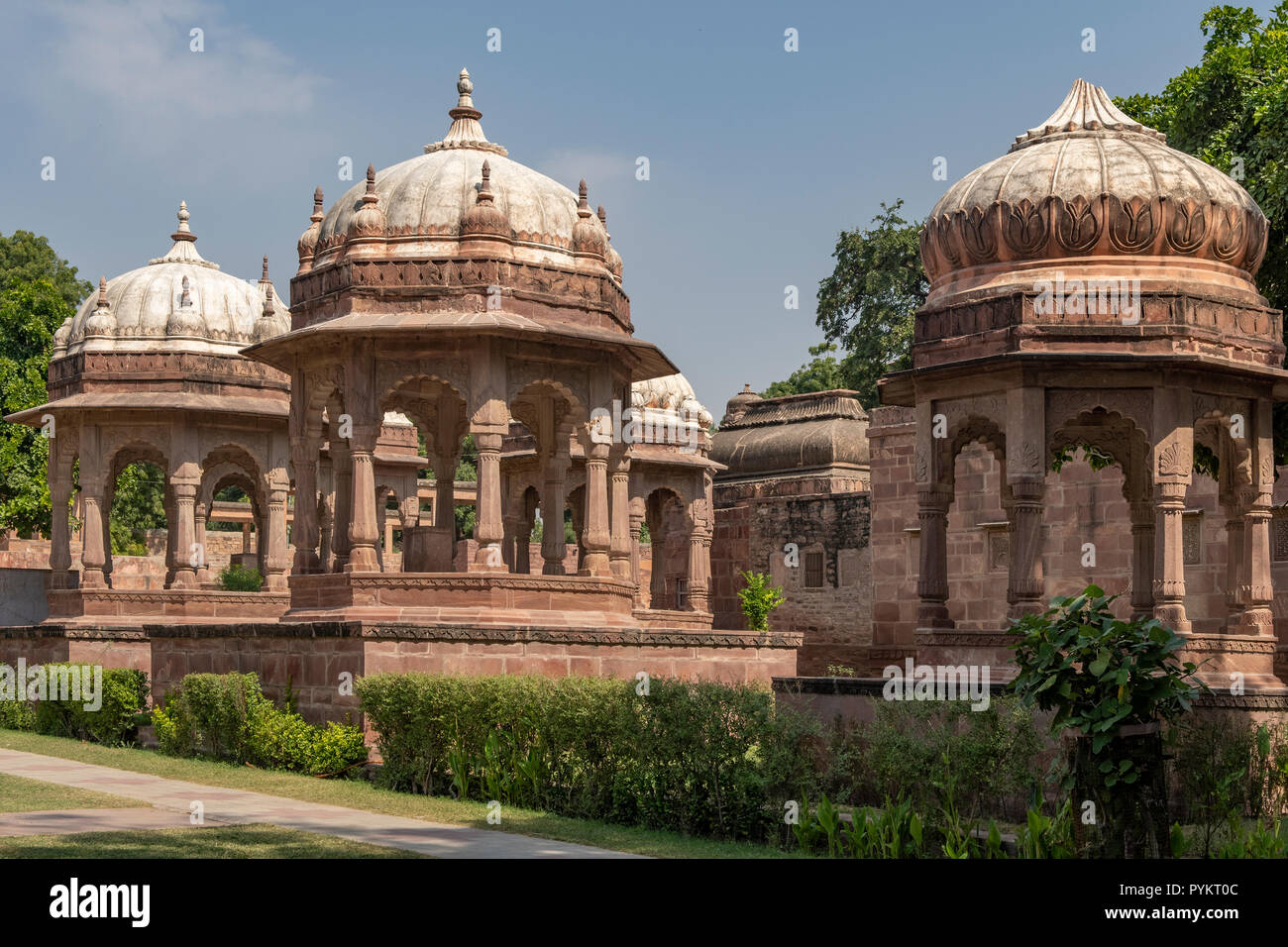 Funeraries at Mandore Garden, Jodhpur, Rajasthan, India Stock Photo - Alamy