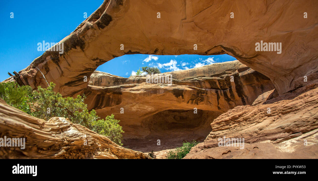 Uranium Arch view at Arches National Park in Moab Stock Photo - Alamy