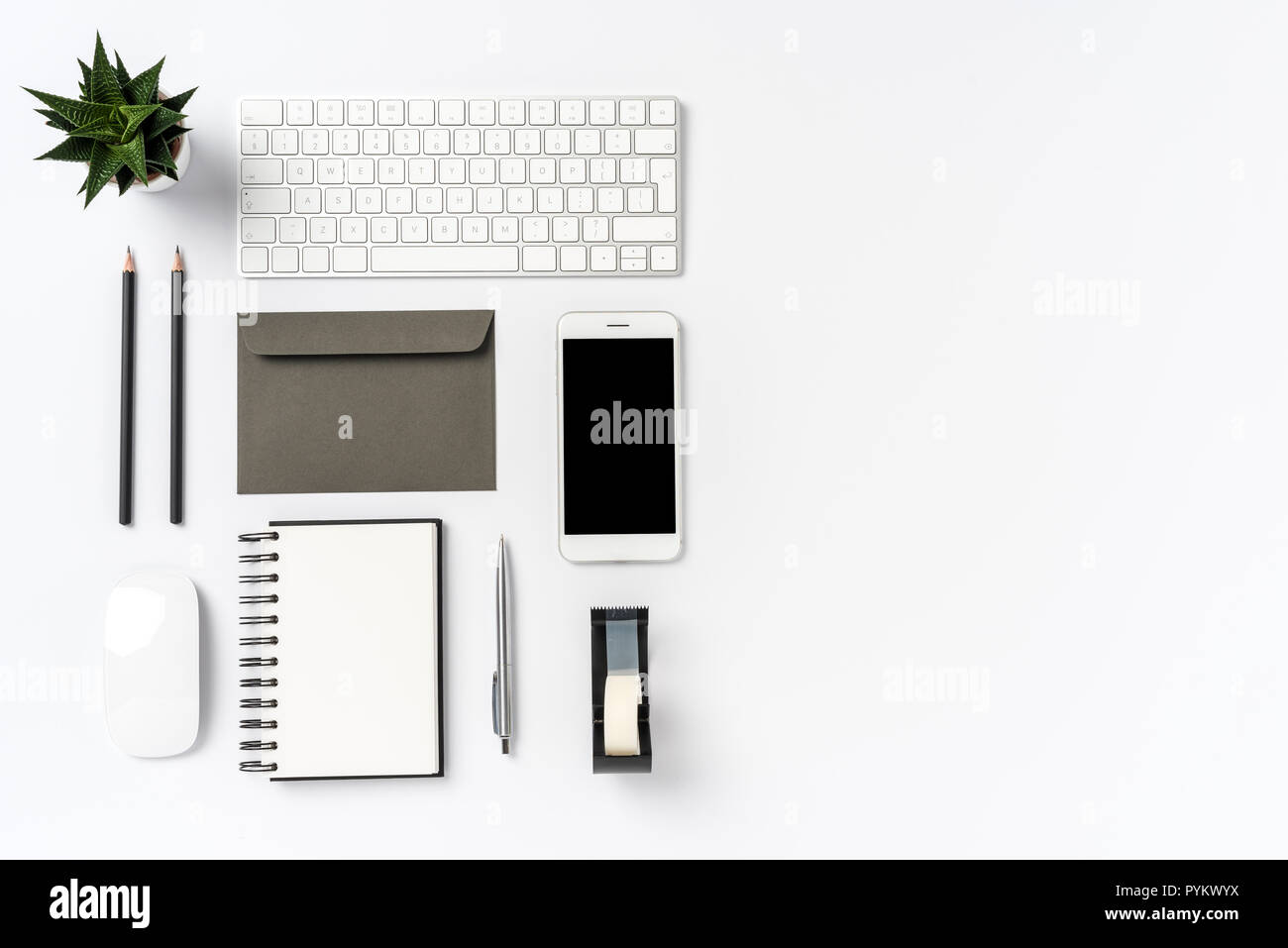 Top shot modern office hi-res stock photography and images - Alamy