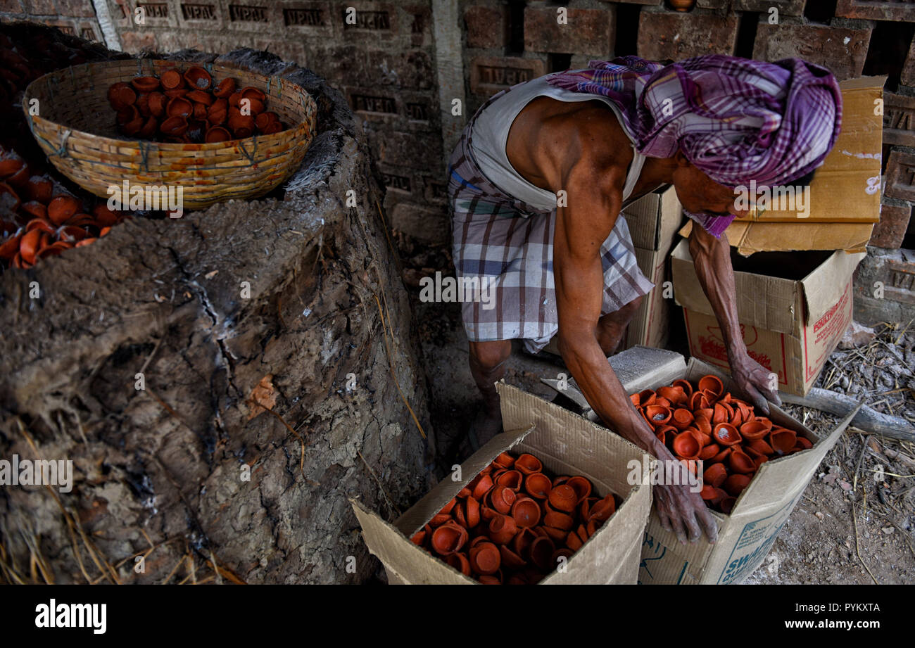 Soil made diya hi-res stock photography and images - Alamy