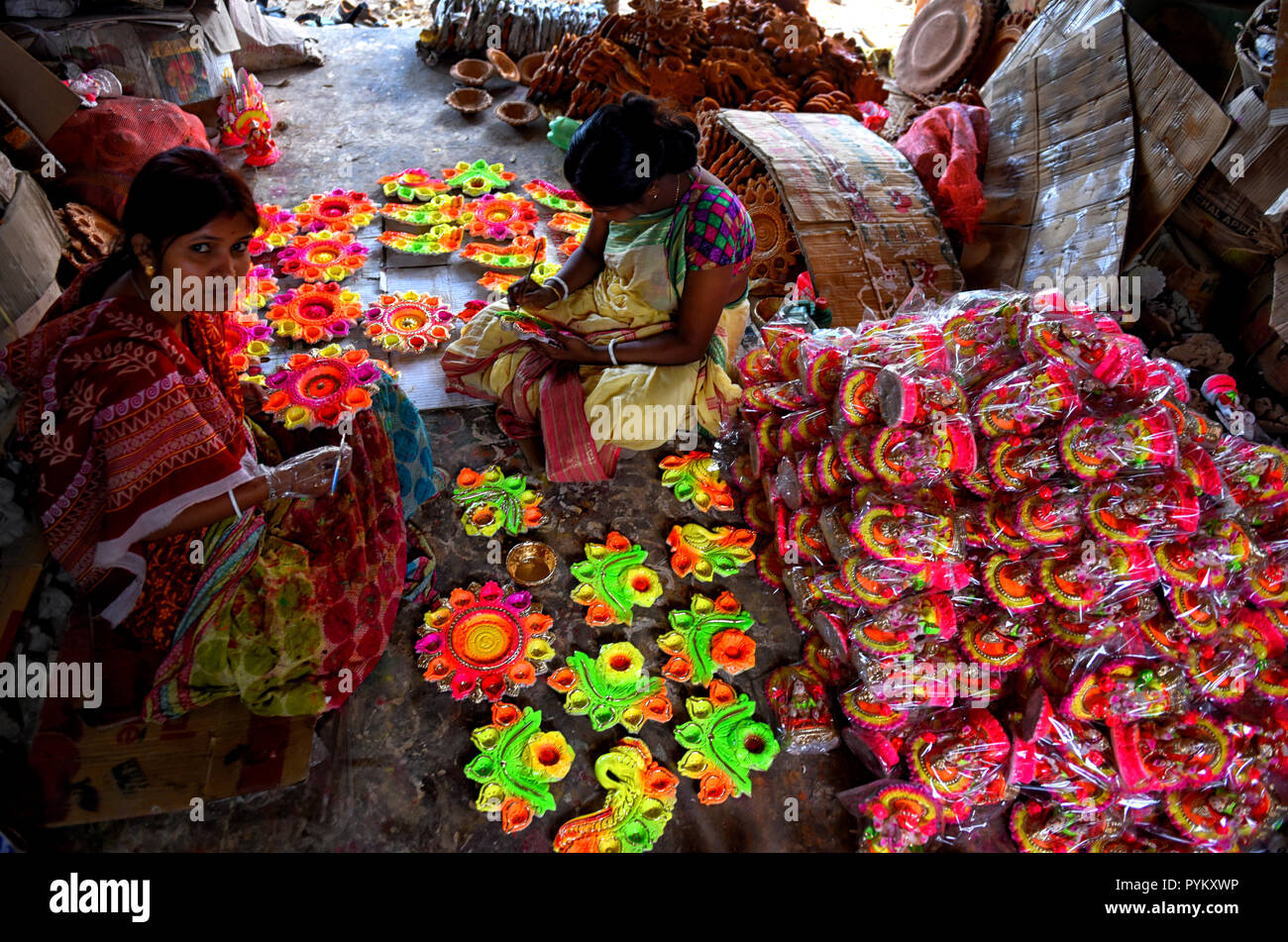 Earth soil diya hi-res stock photography and images - Alamy