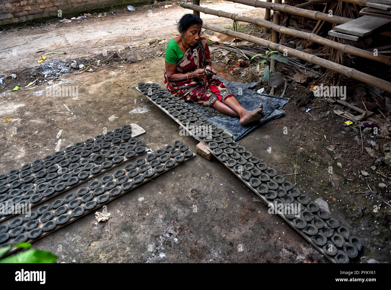 Earth soil diya hi-res stock photography and images - Alamy