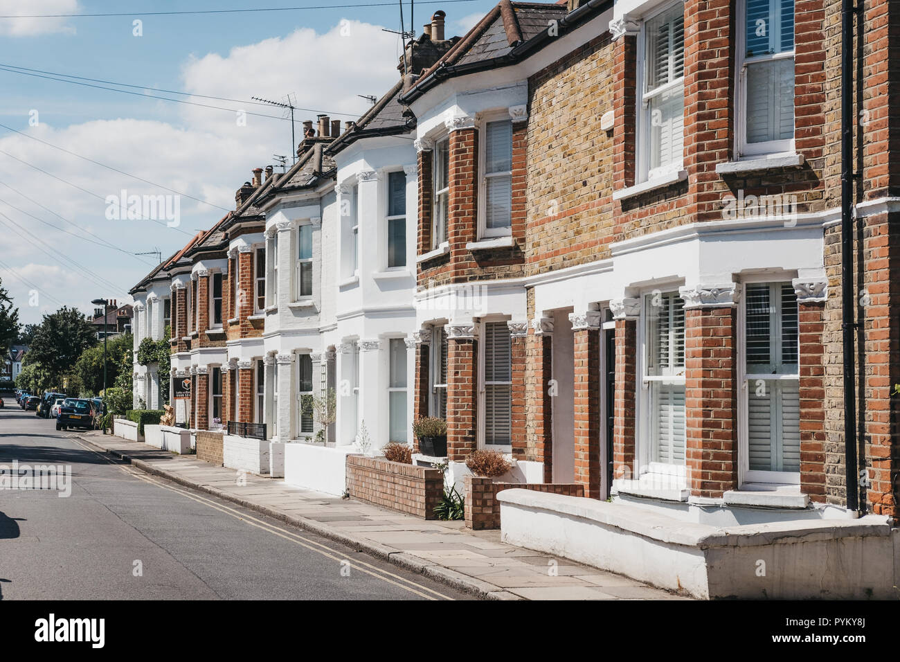 British Terraced Houses High Resolution Stock Photography and Images ...