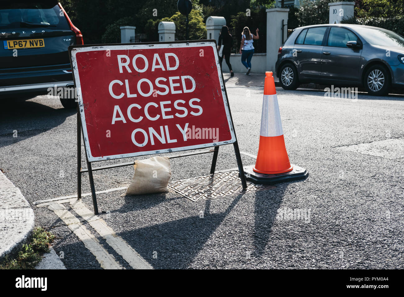Academics symbol hi-res stock photography and images - Alamy