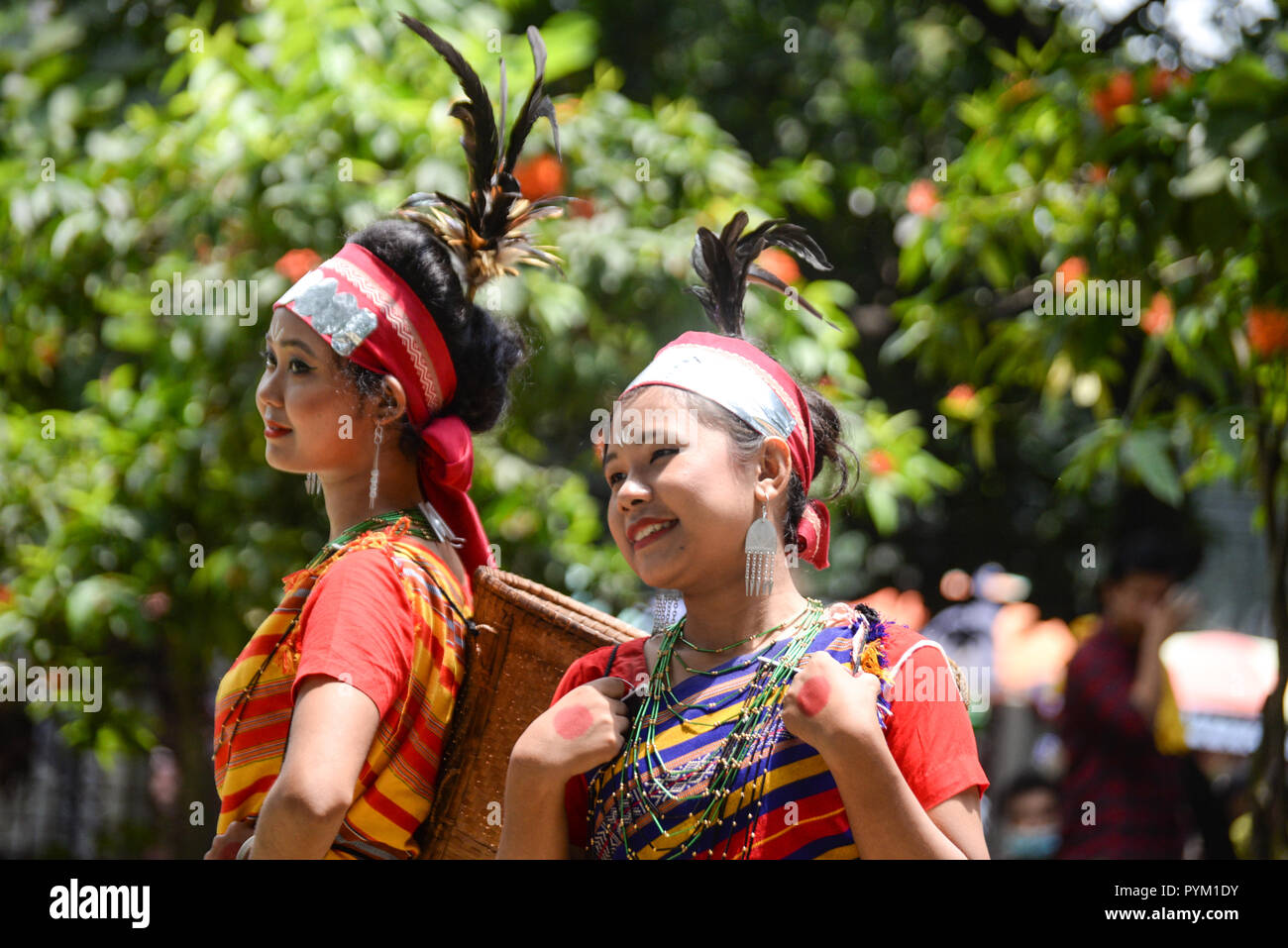 Marma Bangladesh Stock Photos & Marma Bangladesh Stock Images - Page 2 ...